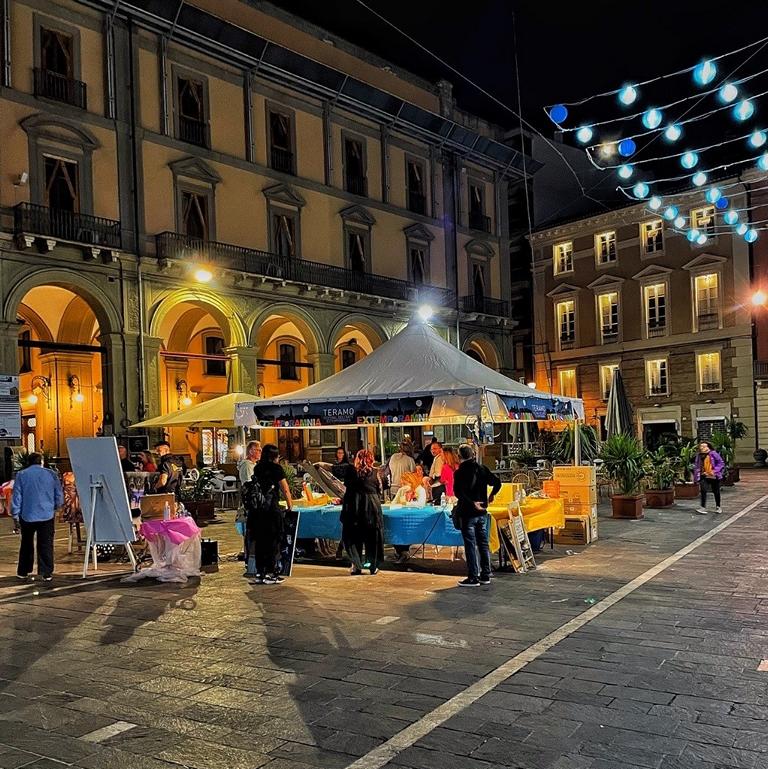 Internationales Kunstfestival EXTEMPORAMNIA in Italien Farbenfrohe ...